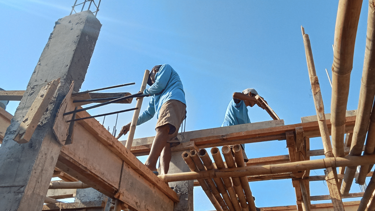 DOLE urges construction industry to adopt Progressive Wage Model for ...
