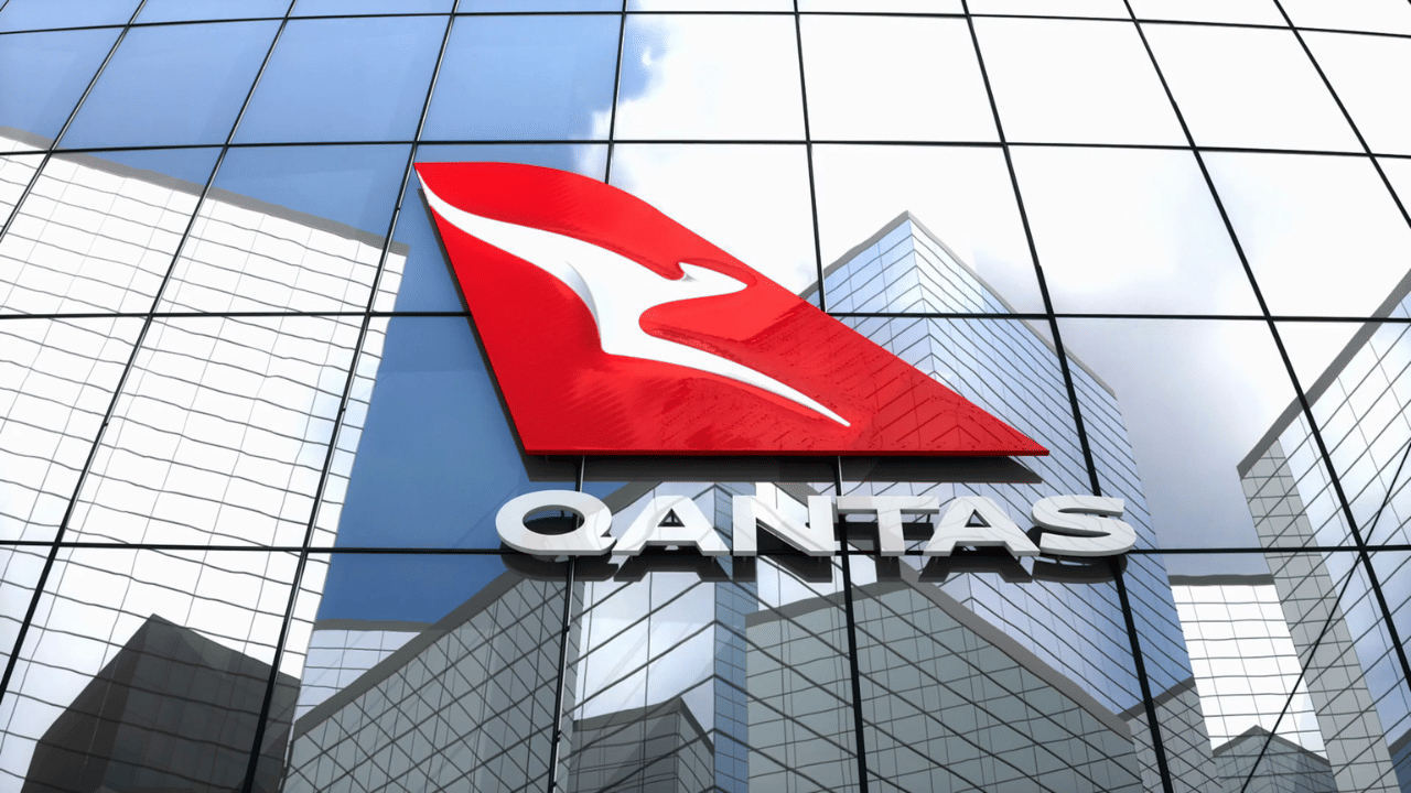 Qantas flags leadership overhaul as corporate job cuts loom ahead of ...